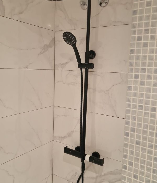 Nosotros - Electramess